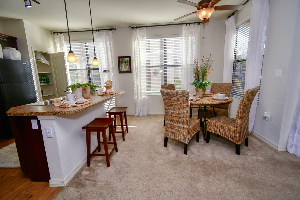 Las Mansiones | Apartments in El Paso, TX | (915) 591-3303